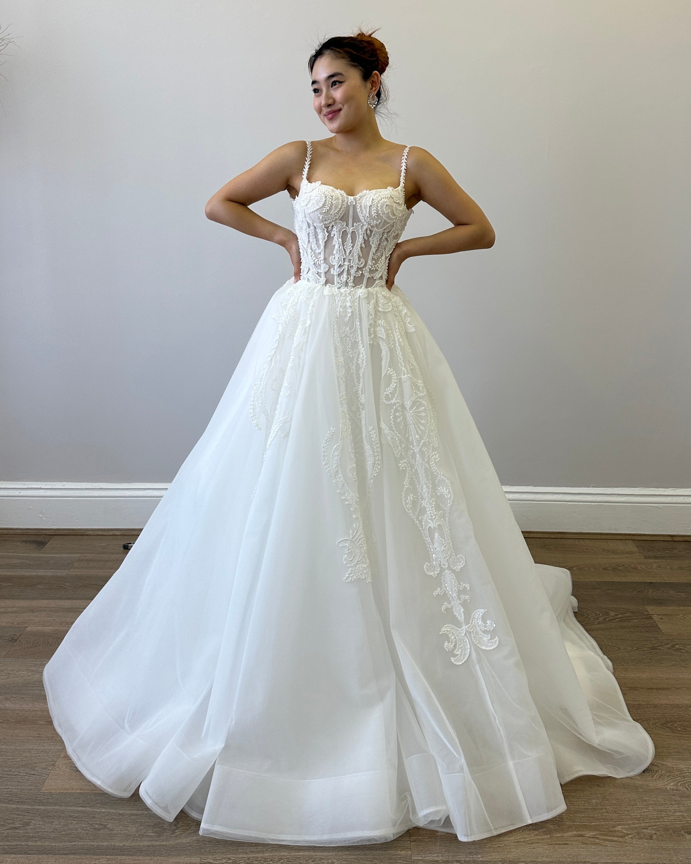 Shiloh (Size 10) – Blanche Sample Sale